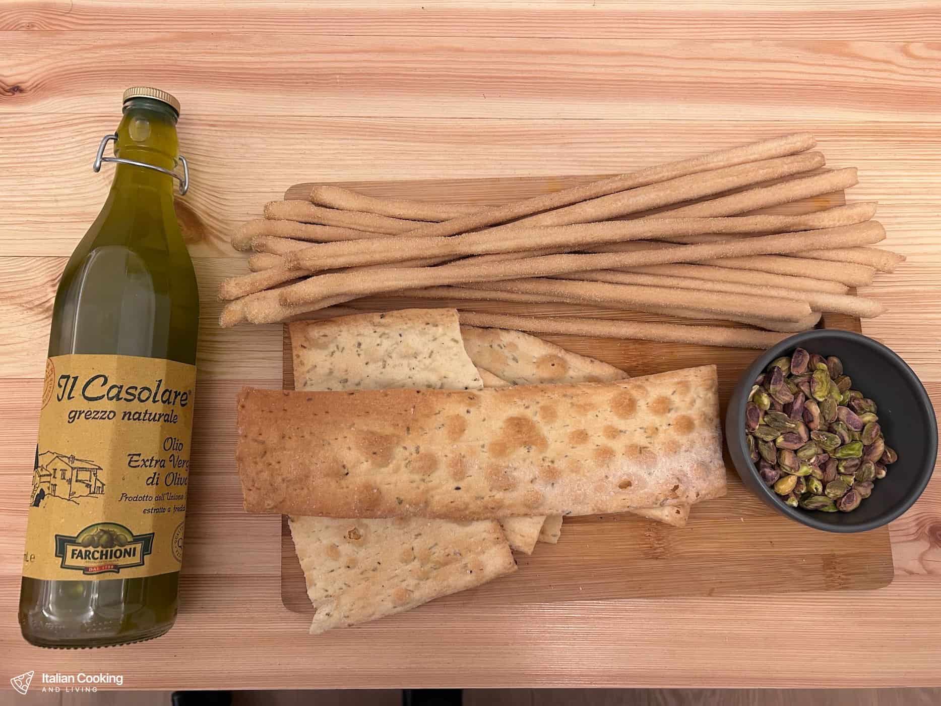 20 Delicious Italian Snack Foods - From Sweet to Crispy and Savory ...