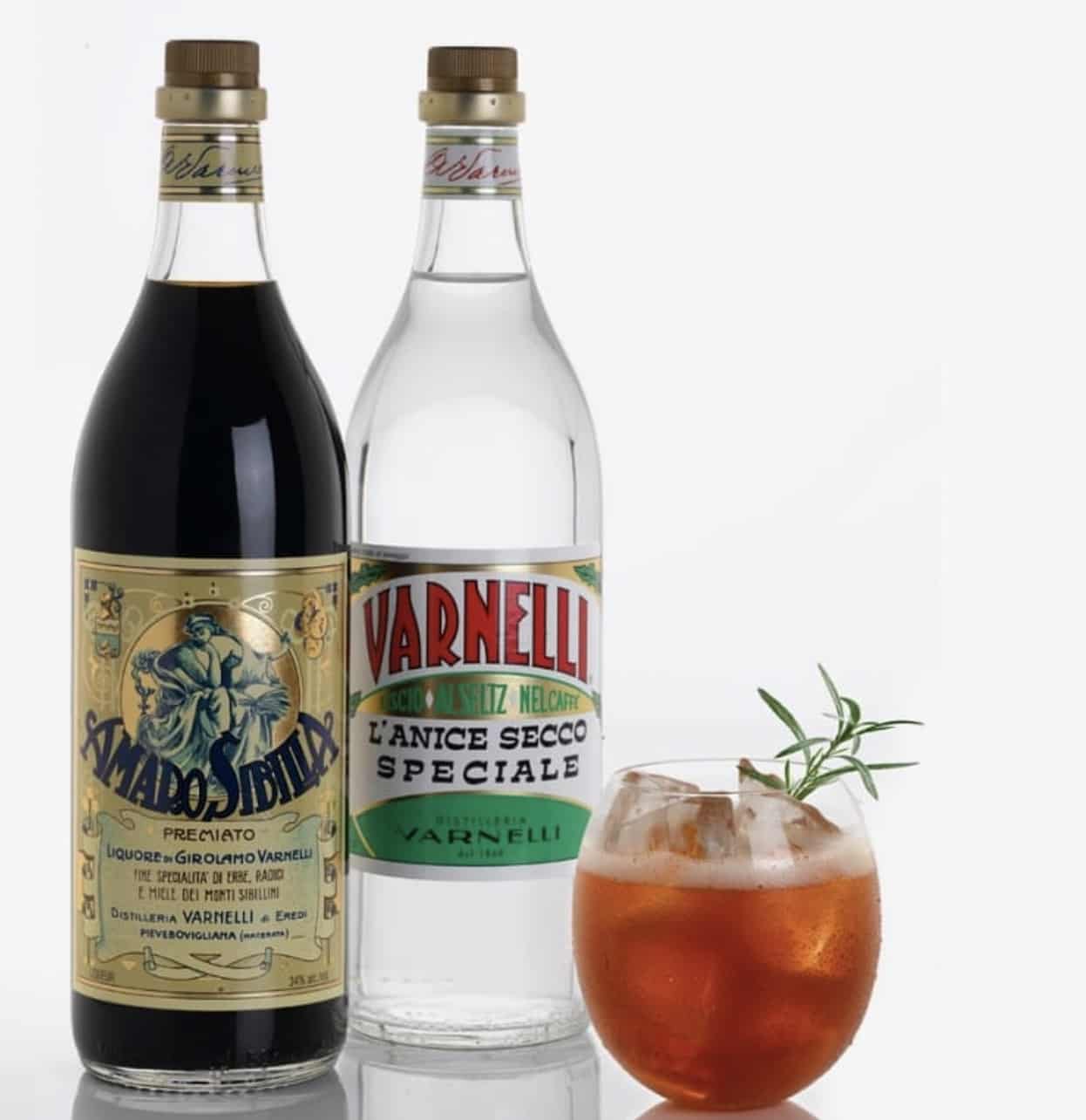 17 Exquisite Italian Grappa Brands - From Italy's Finest Distilleries ...