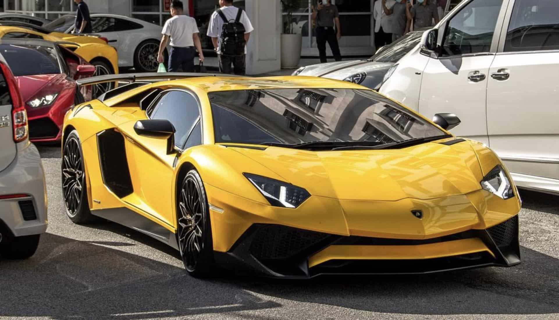 The 15 Famous Italian Car Brands - From Supercars to Mainstream Vehicles. - Italian Cooking and ...